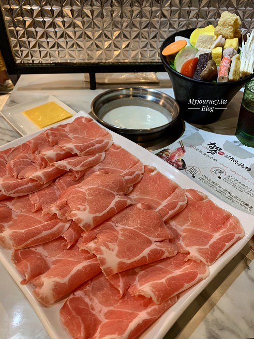 板橋美食│加分火鍋(菜單)，dcard推薦板橋火鍋，價位328元爽吃牛奶鍋 – 可大王愛旅行